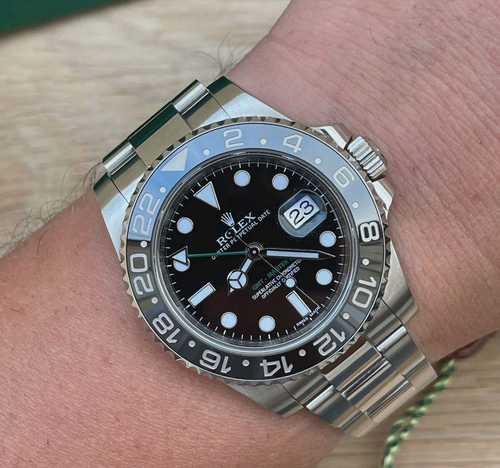 Часы Rolex GMT-Master II Ceramic 116710LN