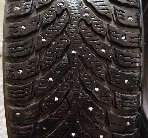 Nokian Tyres Hakkapeliitta 9 215/60 R16
