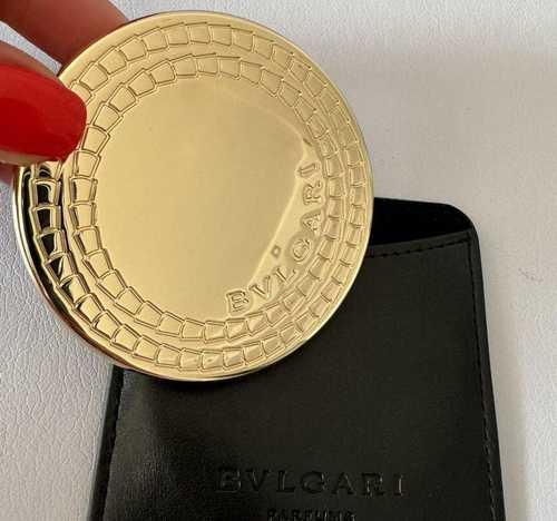 Зеркало карманное Bvlgari. Оригинал.Кожа чехол