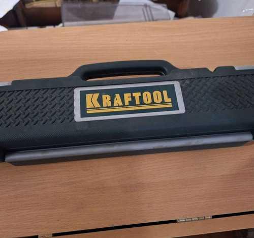 Ключ динамометрический 10-60Нм kraftool