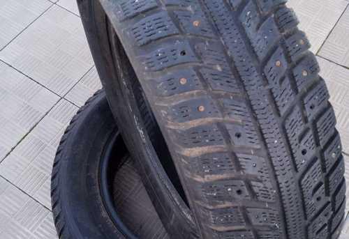 Kumho I'Zen Ice Power KW21 215/65 R16 и 215/65 R16 92T