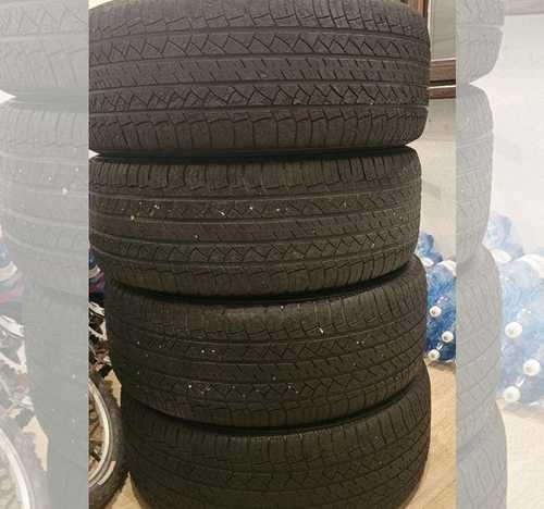 Michelin Latitude Tour HP 235/55 R19