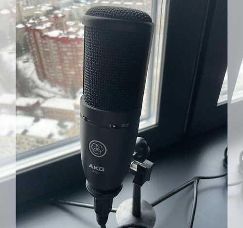 AKG P-120, Студийный конденсаторный микрофон