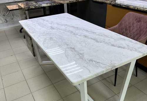 Кухонный стол из натурального мрамора