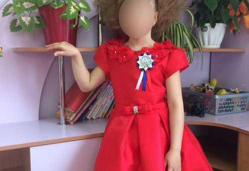 Детское нарядное платье 134 рост