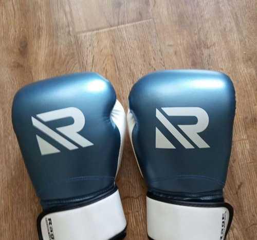 Боксерские перчатки 14 oz Rage