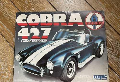 Начатая сборная модель MPC Cobra 427