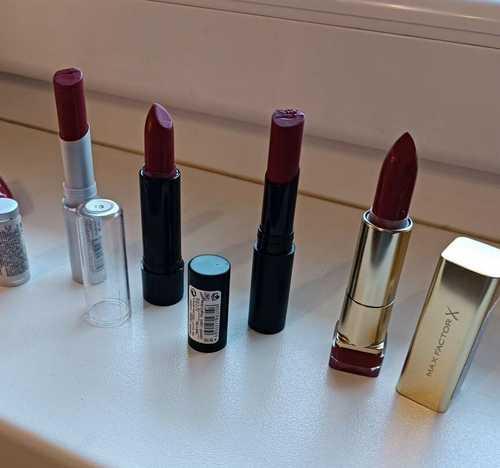 Помада Max Factor Красные,dior тональный отдам