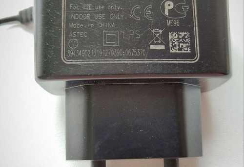 Nokia AC-3E Заряднное устройство