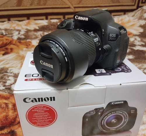 Canon eos 700D