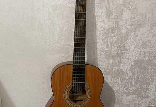 Акустическая гитара Cremona шестиструнная