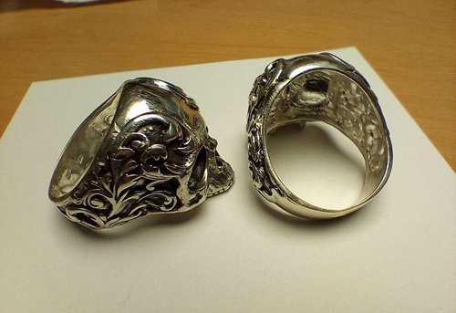 Серебряное кольцо