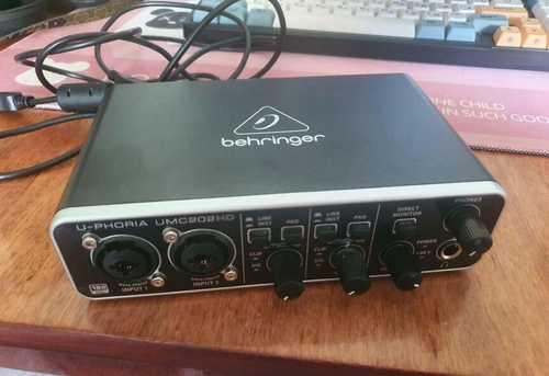 Звуковая карта behringer umc 202hd