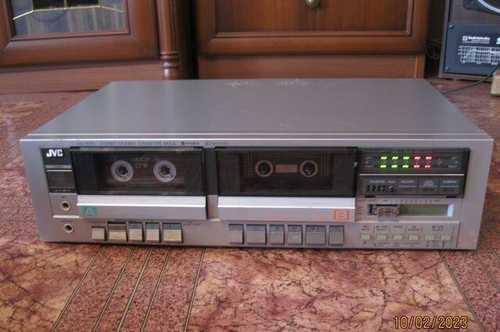 Кассетная дека JVC KD-W110