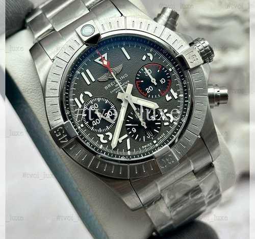 Часы breitling avenger