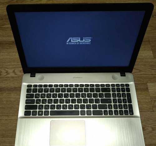 Ноутбук Asus d541na-gq335t, pentium 4 ядра, 4 гига