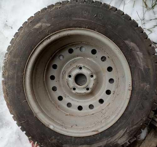 Колеса зима новые всборе 195/65 R15 разболт. 5*108