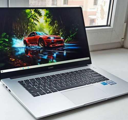 Huawei Matebook D15 / Core i3 1115G4 / ssd 256