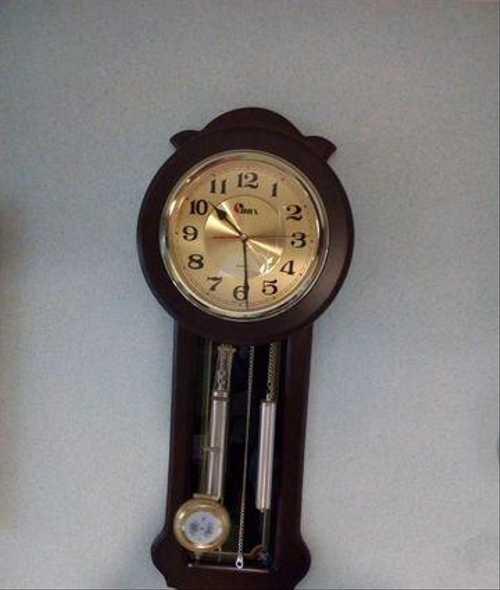 Часы настенные Sinix с маятником