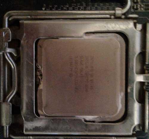 Процессор Intel Core 2 Quad Q9300