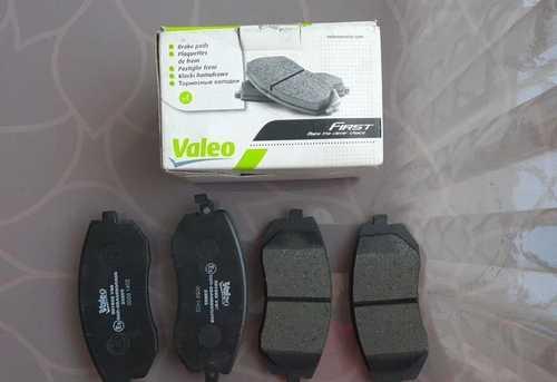 Комплект тормозных колодок, дисковый тормоз Valeo