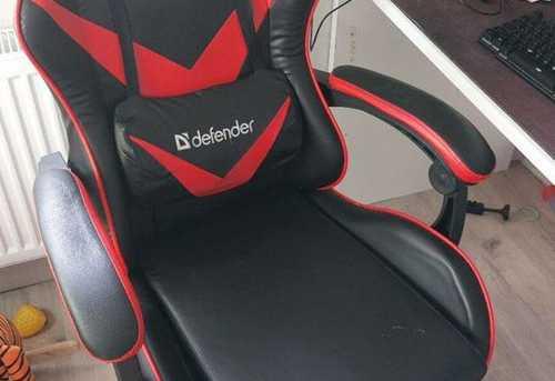 Игровое кресло Defender Minion с подножкой
