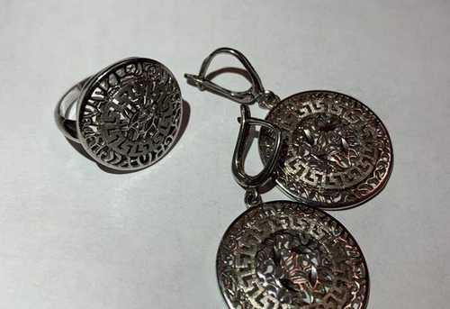 Серьги и кольцо 17 р-р серебро 925