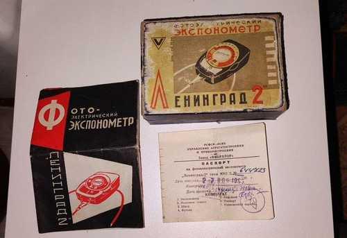 Коробка и паспорт от экспонометра Ленинград 2