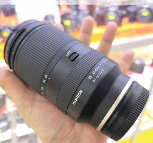 Tamron 28-200mm f/2.8-5.6 Di III RXD Sony E 006248