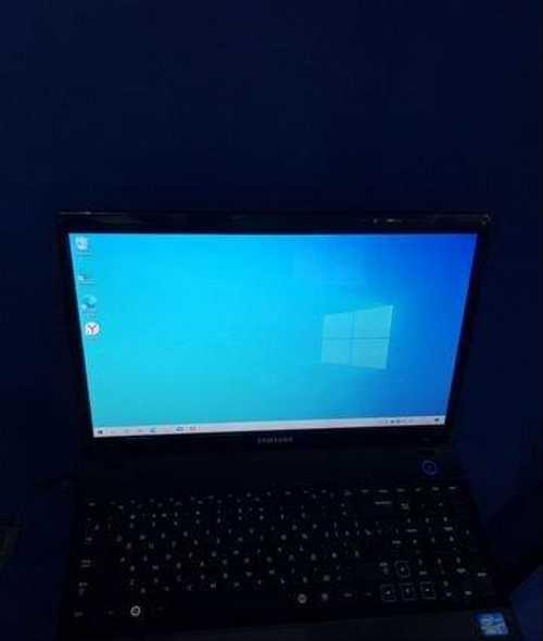 Ноутбук Samsung NP-300E5C-A0ERU NP-300E5C-A0E