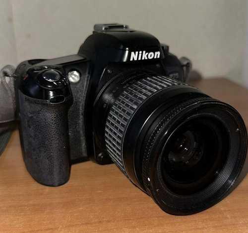 Nikon F75 + Nikon Nikkor AF 28-80 mm