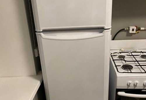 Холодильник "Indesit" TA16