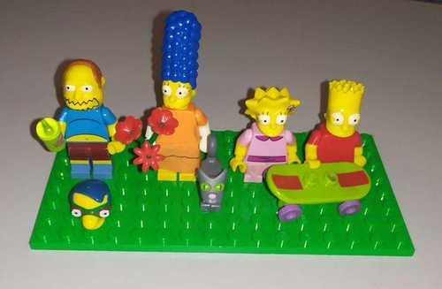 Lego фигурки старой коллекции Симпсонов