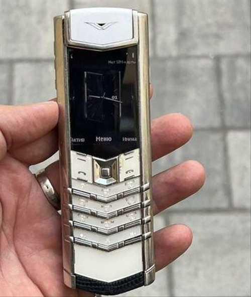 Vertu Signature S Белый Ящирица