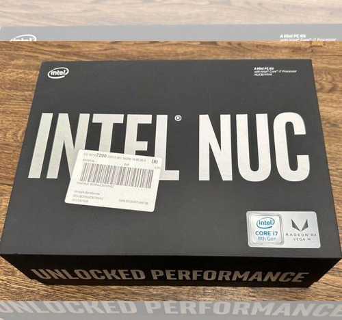 Мини компьютер Intel NUC Hades Canyon NUC8i7HVK2