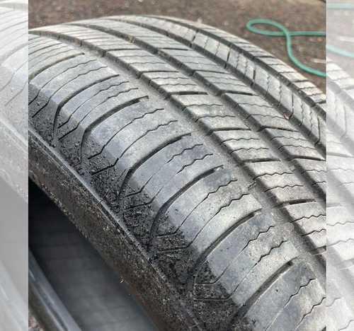 Michelin Defender 235/55 R17