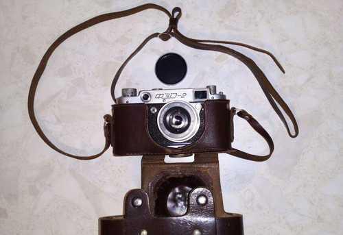 Плёночный фотоаппарат" фэд-2"