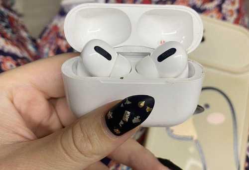 Airpods беспроводные наушники