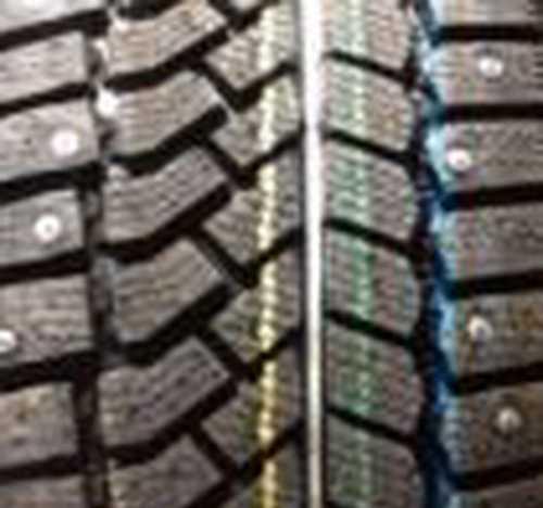 Viatti Brina Nordico V-522 215/60 R16 94T
