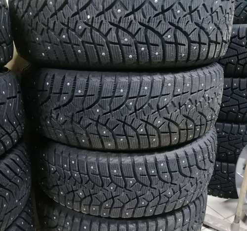 Bridgestone Blizzak Spike-02 SUV 245/65 R17 111T