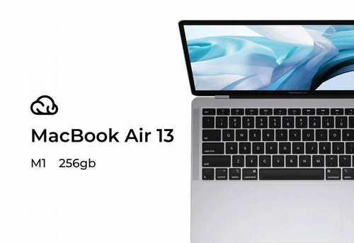 MacBook Air 13 M1 256gb Silver