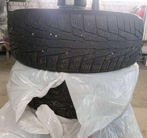 Nokian Tyres Hakkapeliitta R 235/60 R18 107R