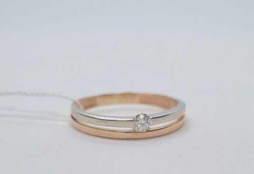 Золотое кольцо с бриллиантом 17,5 размер