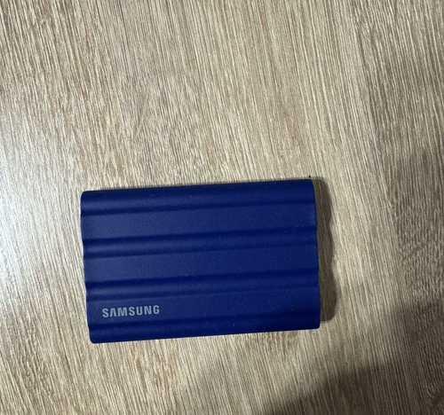 Samsung Внешний SSD T7 Shield 1 тб