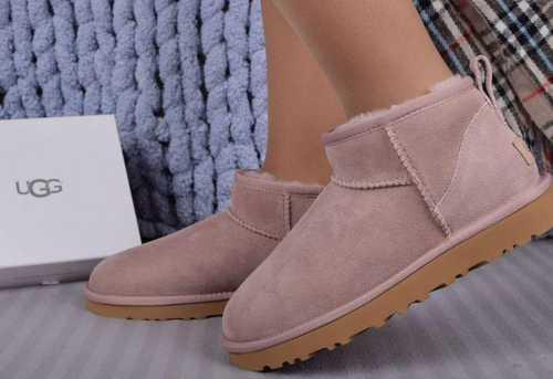 Ugg mini