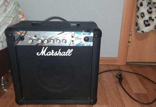 Гитарный комбоусилитель marshall