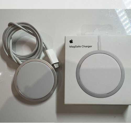 Беспроводная зарядка magsafe apple