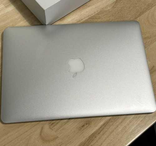 Apple macbook air 13 120Гб