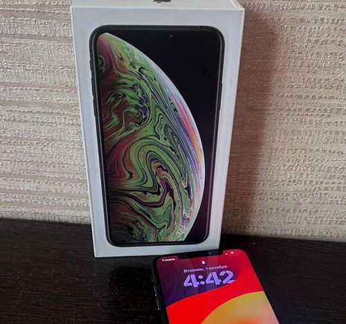 iPhone Xs Max, 64 ГБ