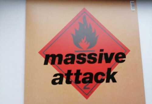 Massive attack - blue lines